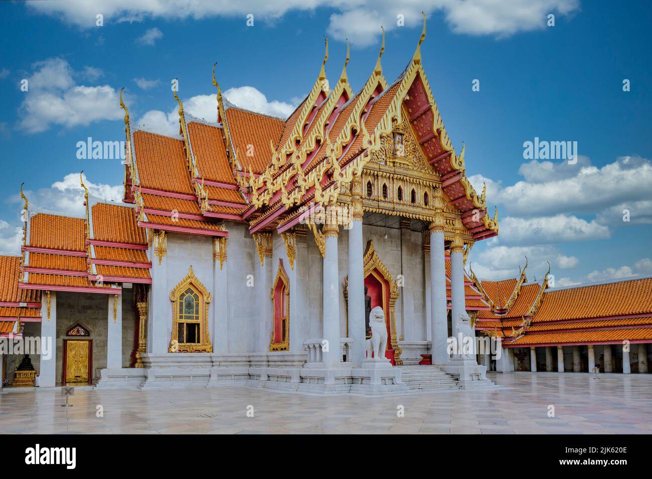Wat Benchamabophit temple in Bangkok Thailand, The Marble temple in ...