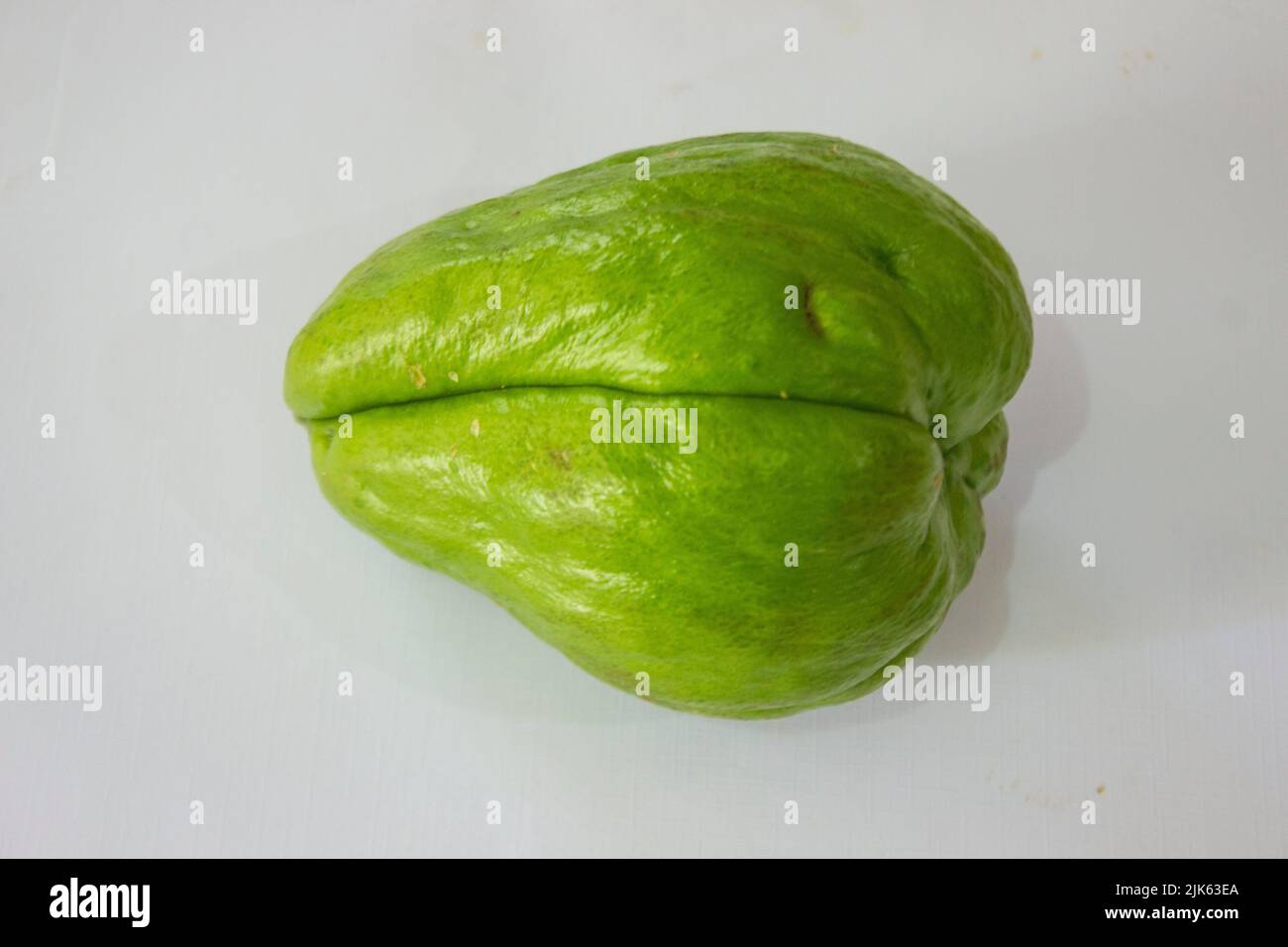 Labu siam(jipang) or chayote isolated on white background. Organic ...