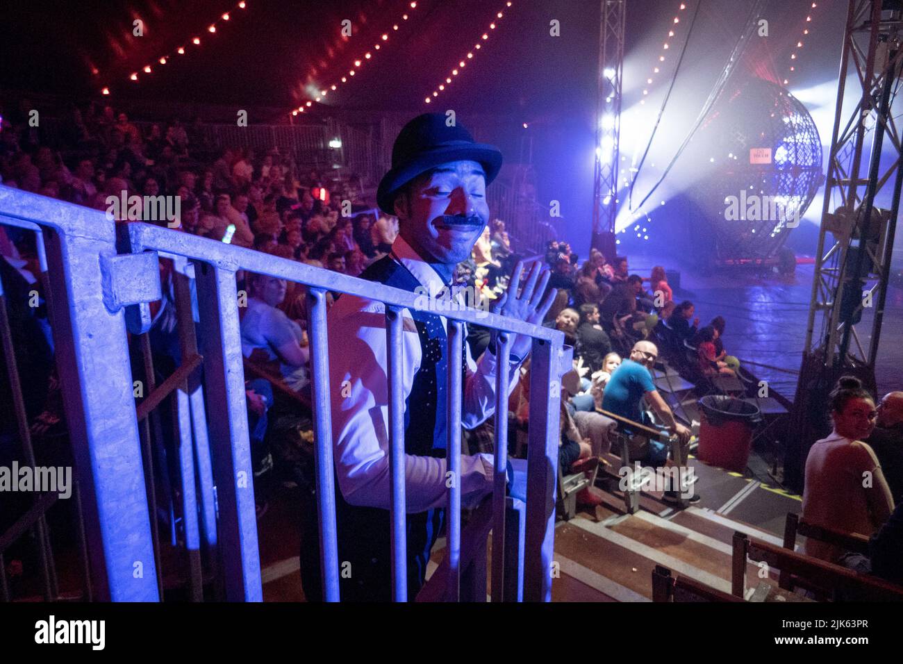 Circus clowns trained animals hi-res stock photography and images - Alamy