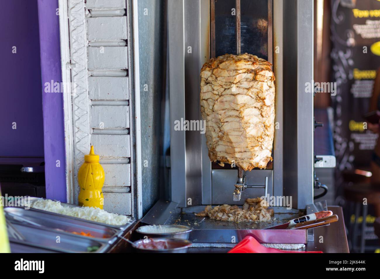 Doner grill hi-res stock photography and images - Alamy