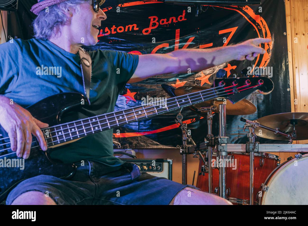 Electric rhythm hi-res stock photography and images - Alamy