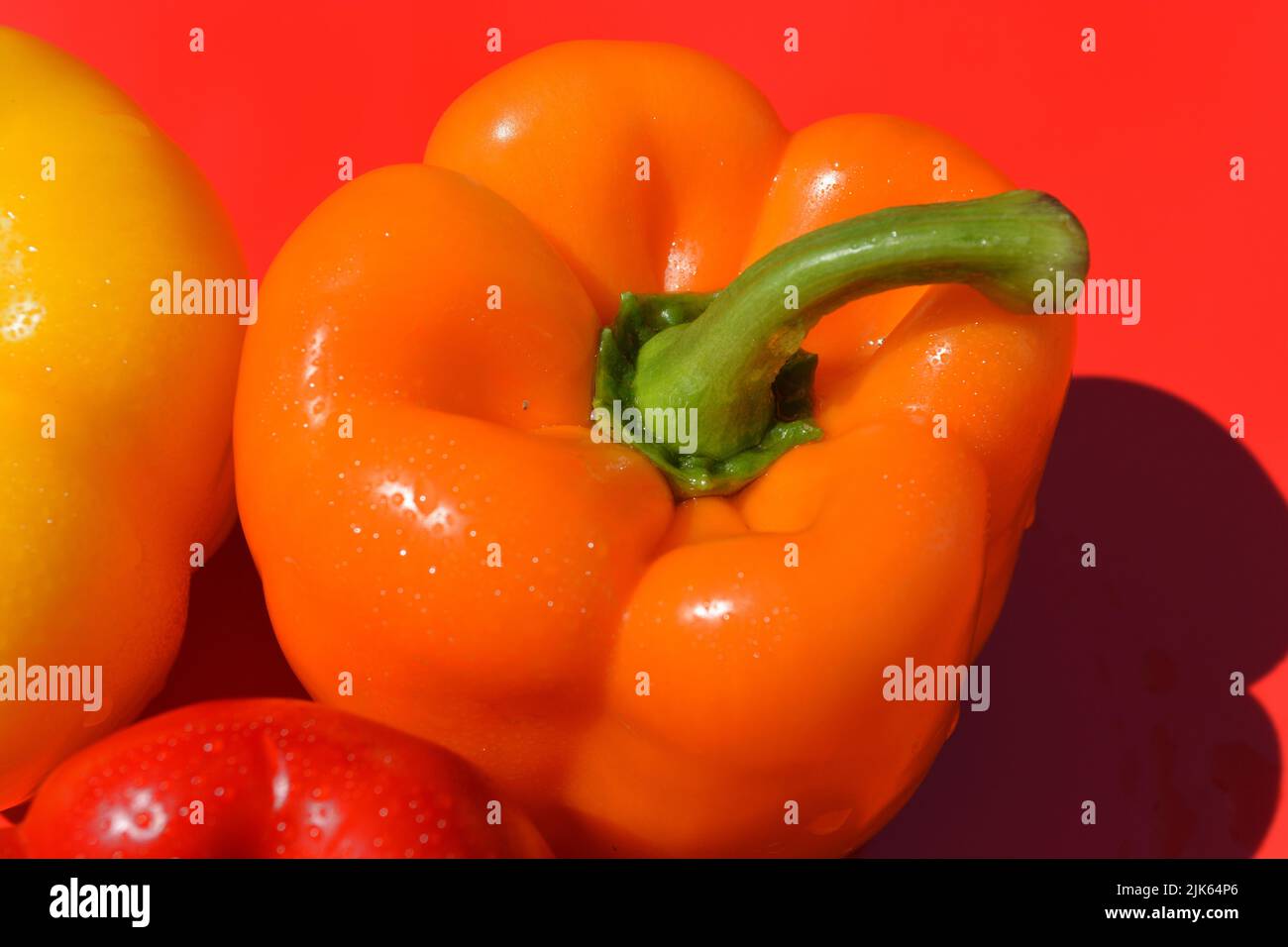 Group of shiny red peppers hi-res stock photography and images - Alamy