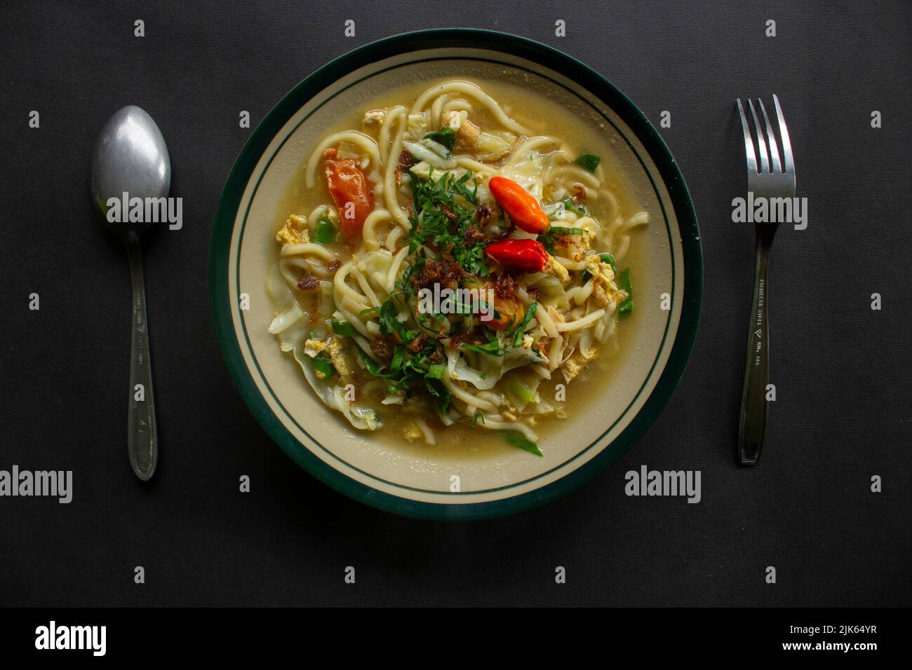 Bakmi rebus hi-res stock photography and images - Alamy