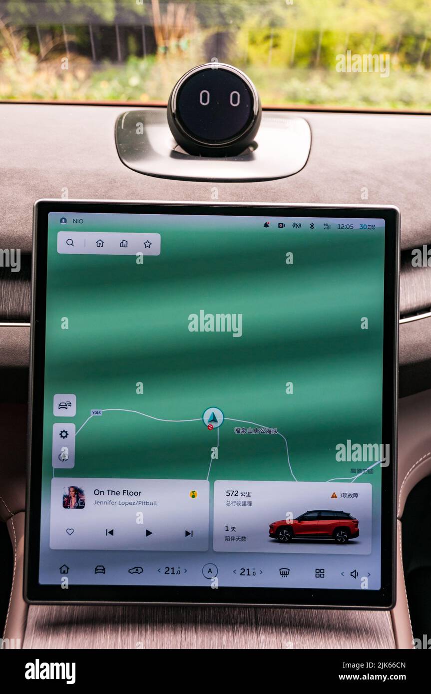 Car infotainment hi-res stock photography and images - Alamy