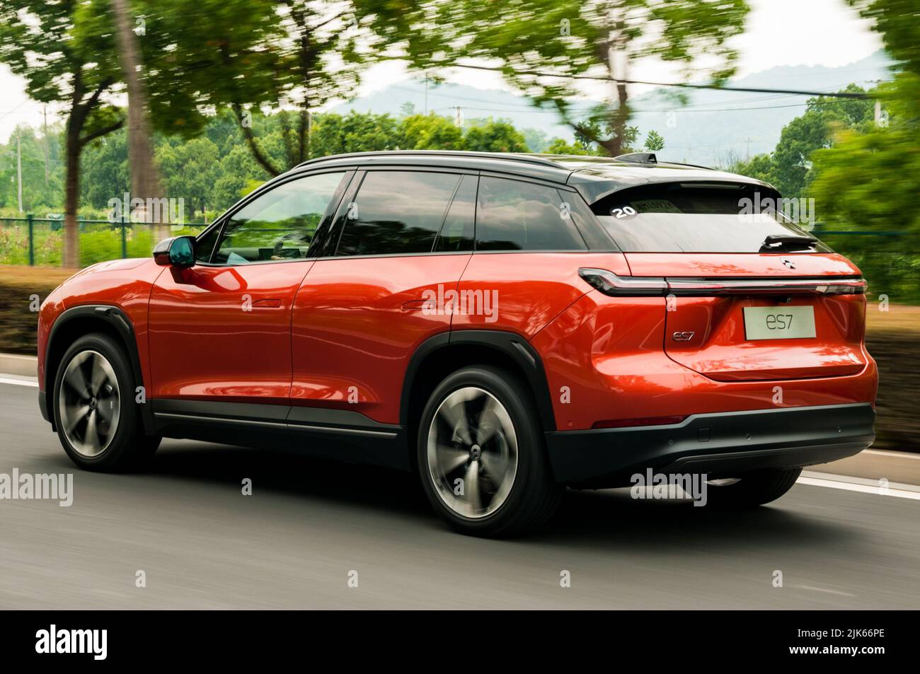 A Nio ES7 Premier Version being driven on an official media test in the ...