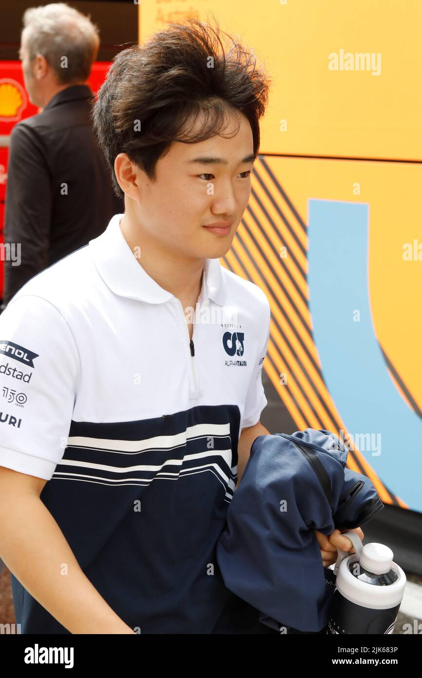 Yuki tsunoda driver hi-res stock photography and images - Alamy