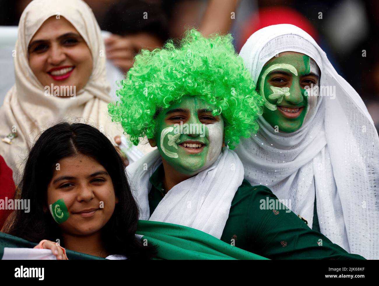 Pakistan cricket fans 2022 hi-res stock photography and images - Alamy