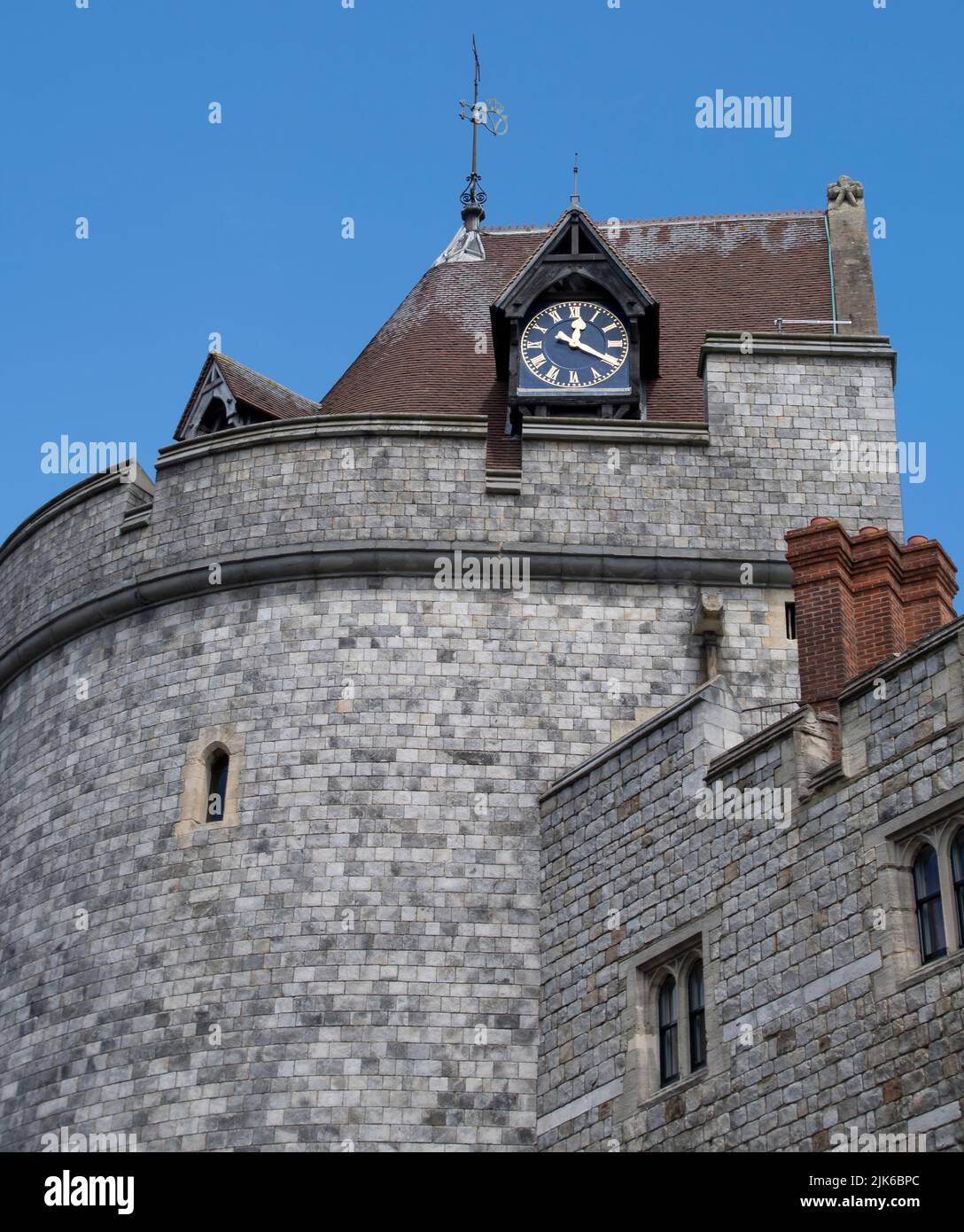 Windsor castle curfew tower hi-res stock photography and images - Alamy