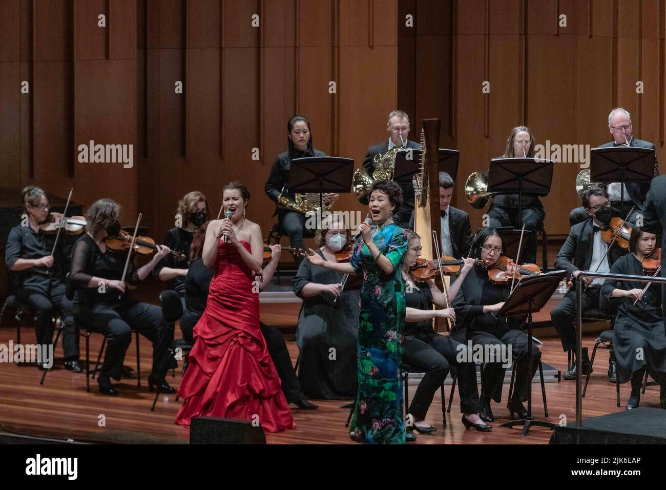 Australian soprano hi-res stock photography and images - Alamy