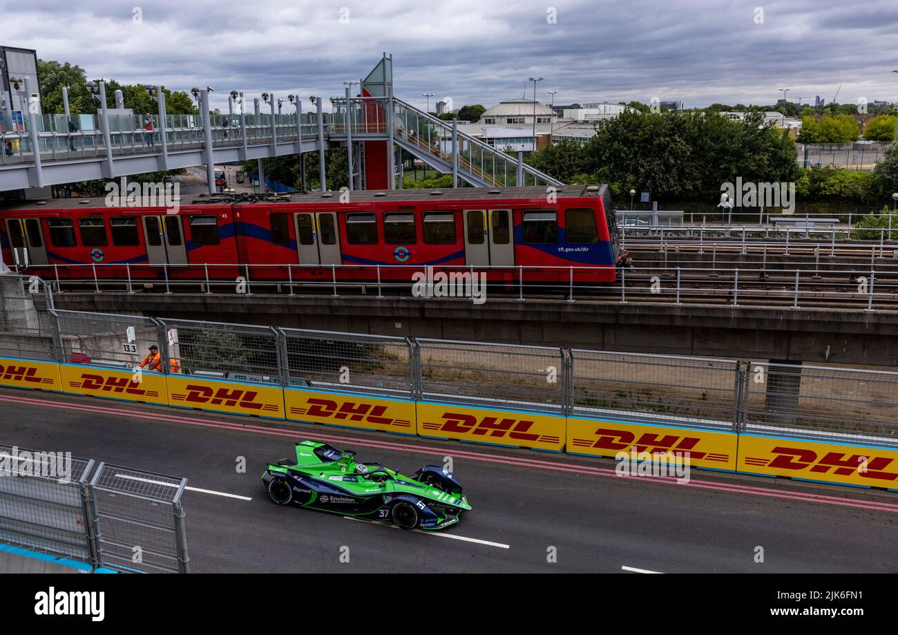 Nick Cassidy in qualifying during the 2022 SABIC London E-Prix at the ...