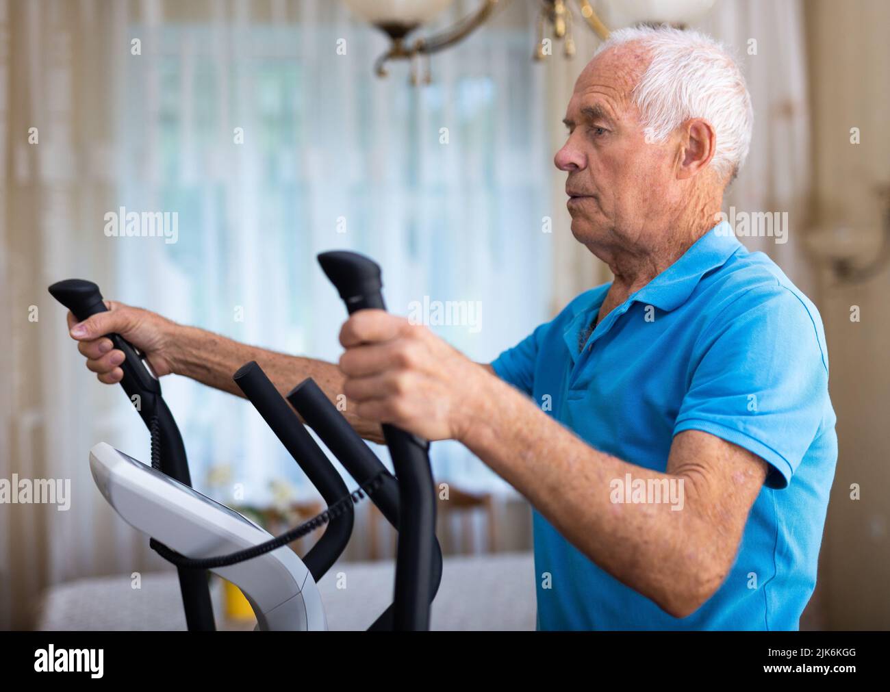 Old gymnastics equipment hi-res stock photography and images - Alamy