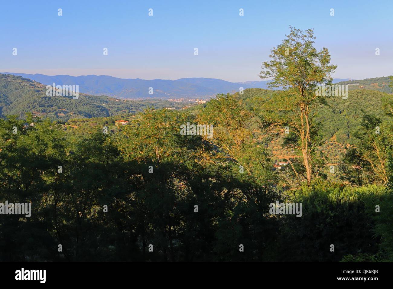 Tuscany apennine mountains hi-res stock photography and images - Alamy