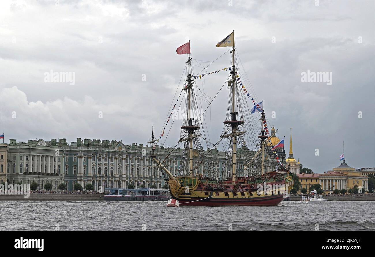 St Petersburgh, Russia. 31st July, 2022. The Russian tall ship training ...