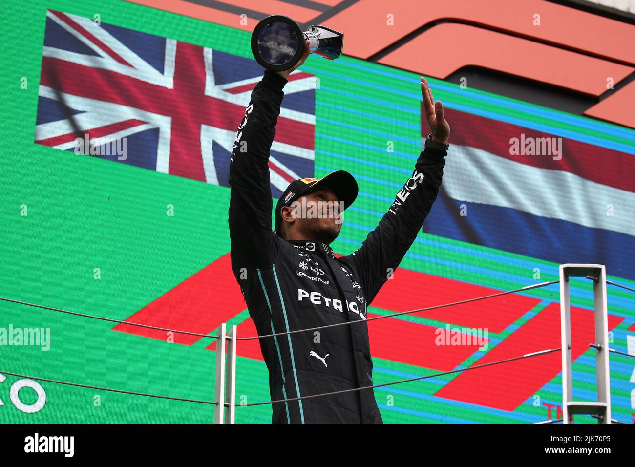 Lewis hamilton podium 2022 hi-res stock photography and images - Alamy