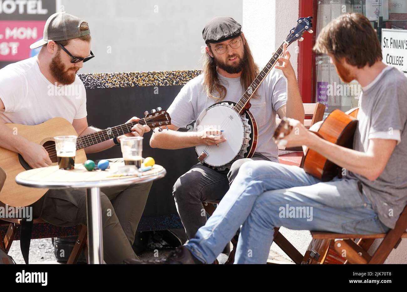 Musicians play on the streets of Mullingar as the Fleadh Cheoil na ...