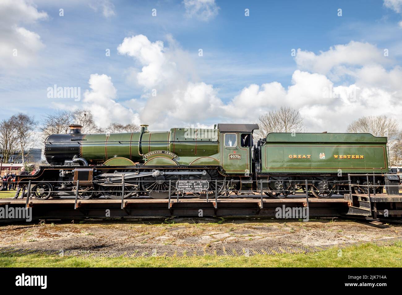 GWR 'Castle' 4-6-0 No. 4079 'Pendennis Castle', Didcot Railway Centre ...