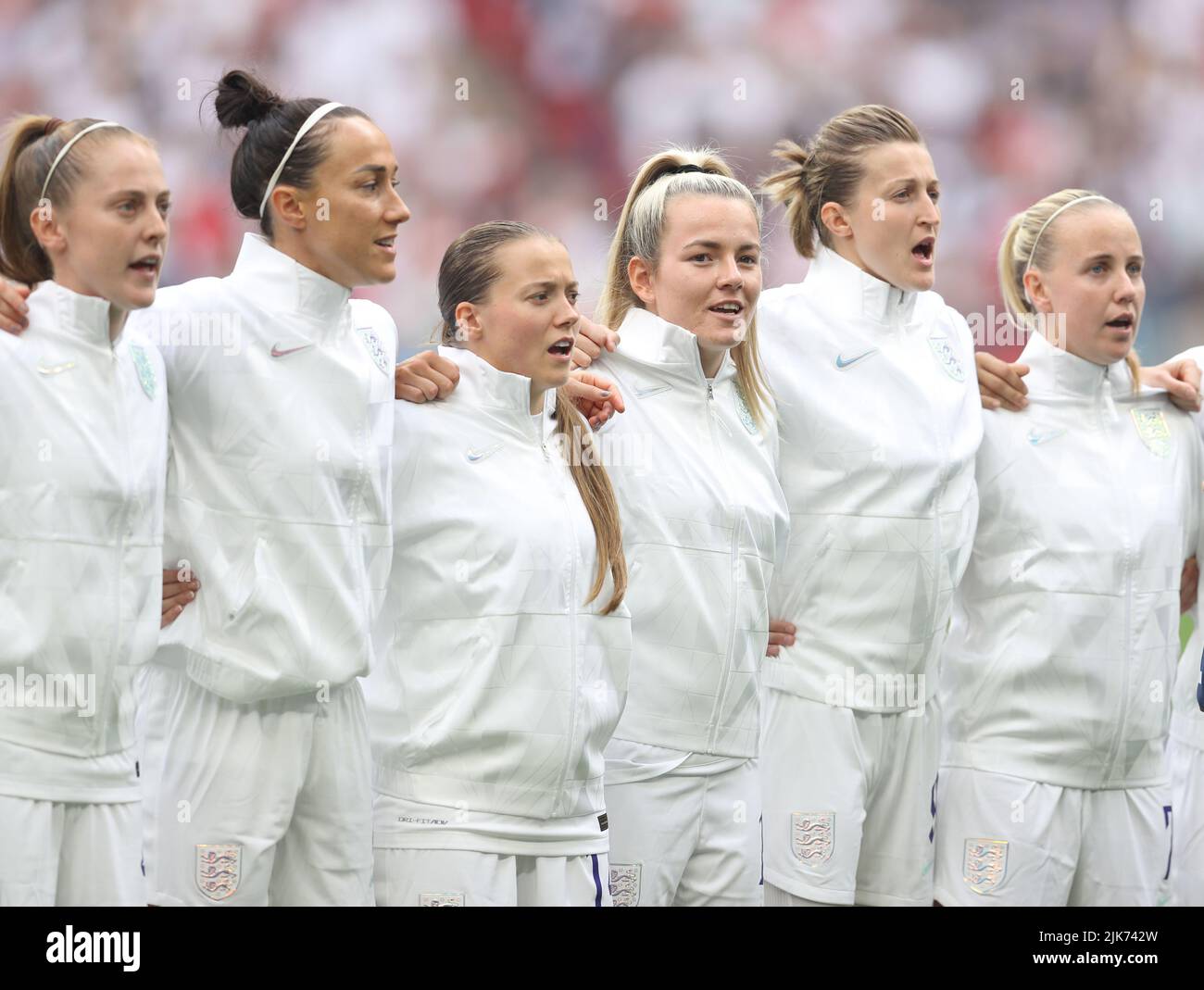 Singing their national anthem hi-res stock photography and images - Alamy
