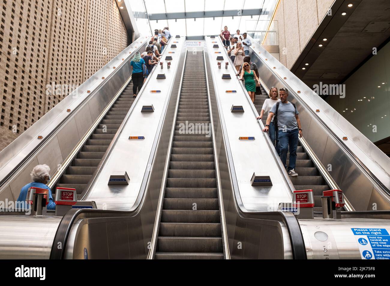 Crossrail Paddington, Elizabeth Line, London, UK Stock Photo - Alamy
