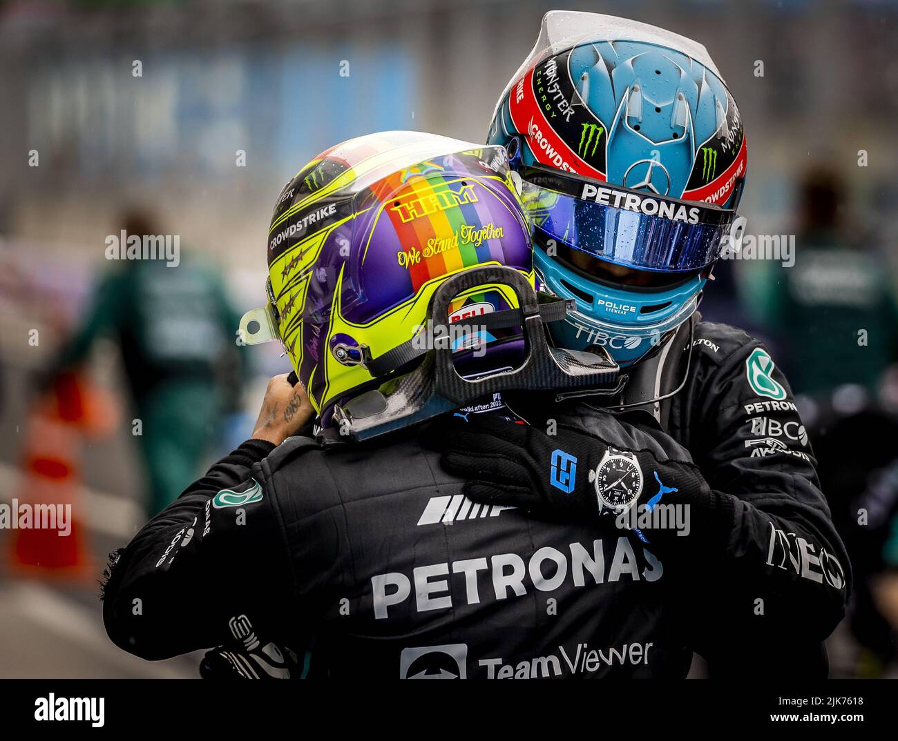 George russell and lewis hamilton hi-res stock photography and images ...