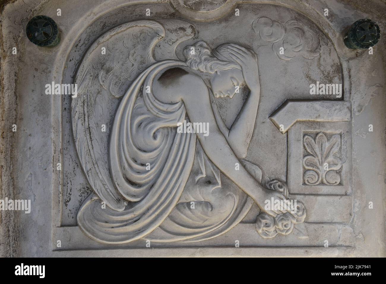 Gravestone capping hi-res stock photography and images - Alamy