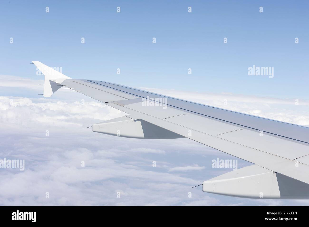 Wing aeroplane hi-res stock photography and images - Alamy