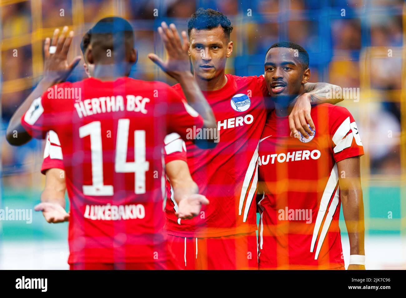 Dodi lukebakio goal 2022 hi-res stock photography and images - Alamy