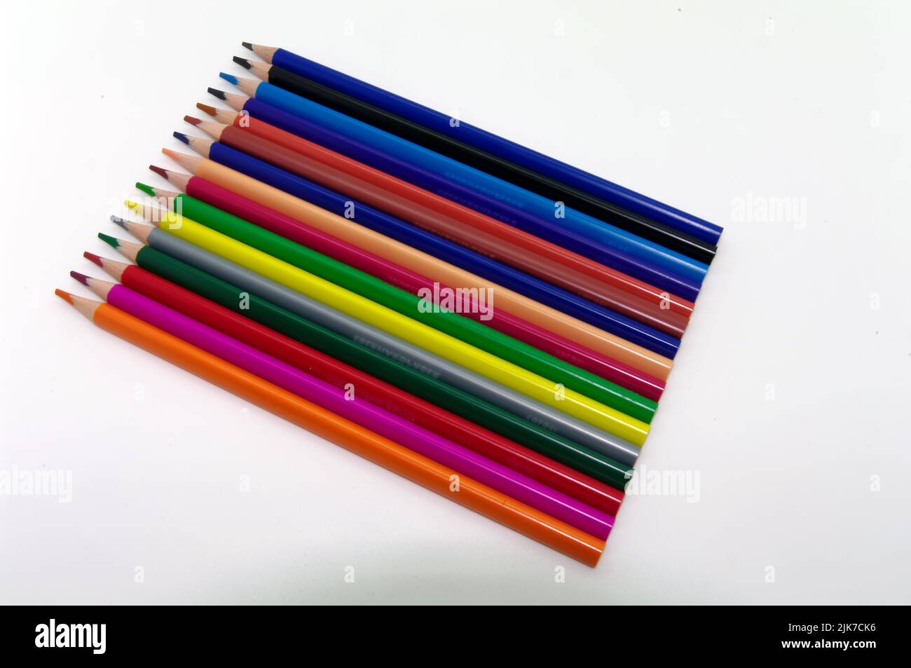 Painting and drawing: Various colored pencils neatly arranged in ...