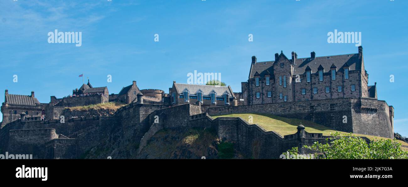 Edinburgh castle tour guide hi-res stock photography and images - Alamy