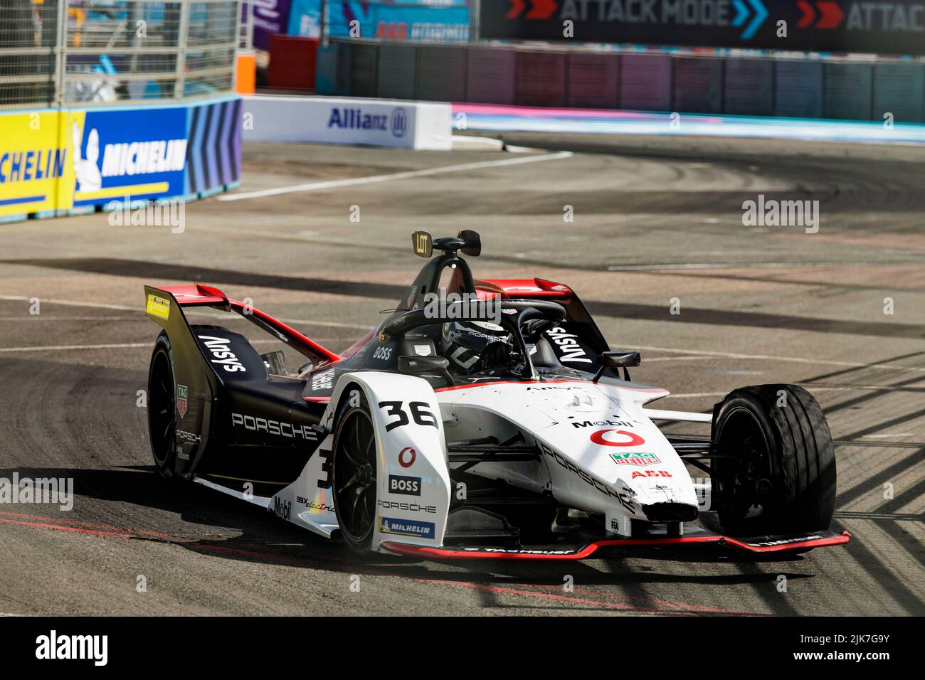 London, UK. 31st July 2022; ExCel E-Prix Circuit, Docklands, London ...