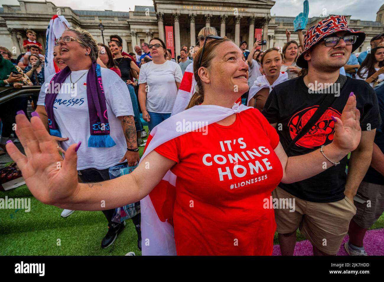 Sweet caroline hi-res stock photography and images - Alamy