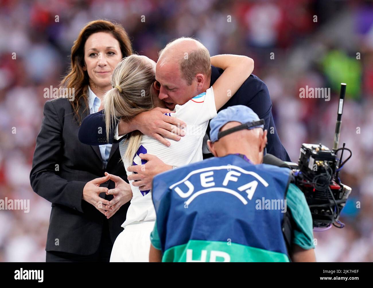 England's Leah Williamson with The Duke of Cambridge following England ...