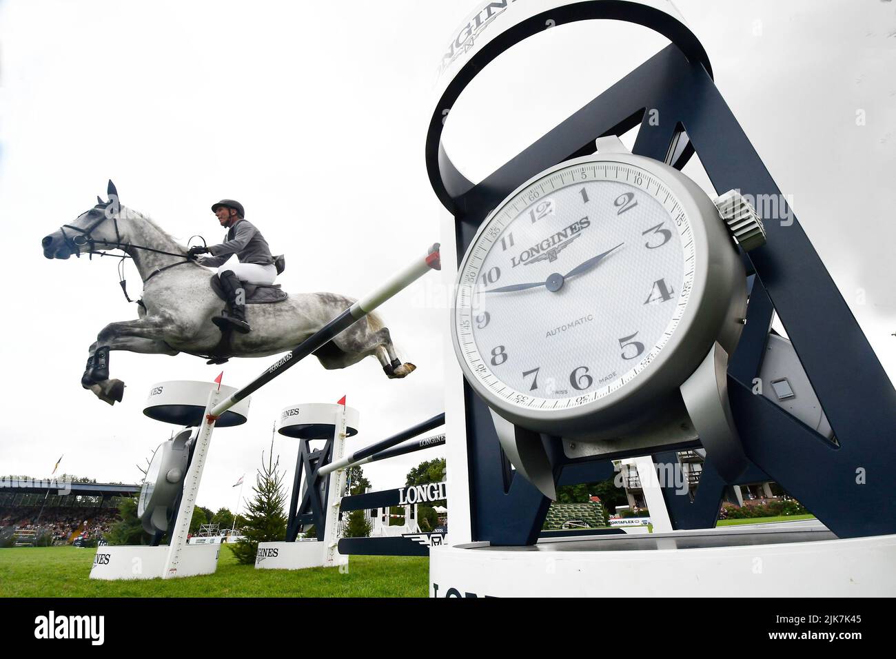 Showjumping the longines king george v gold cup hi-res stock ...