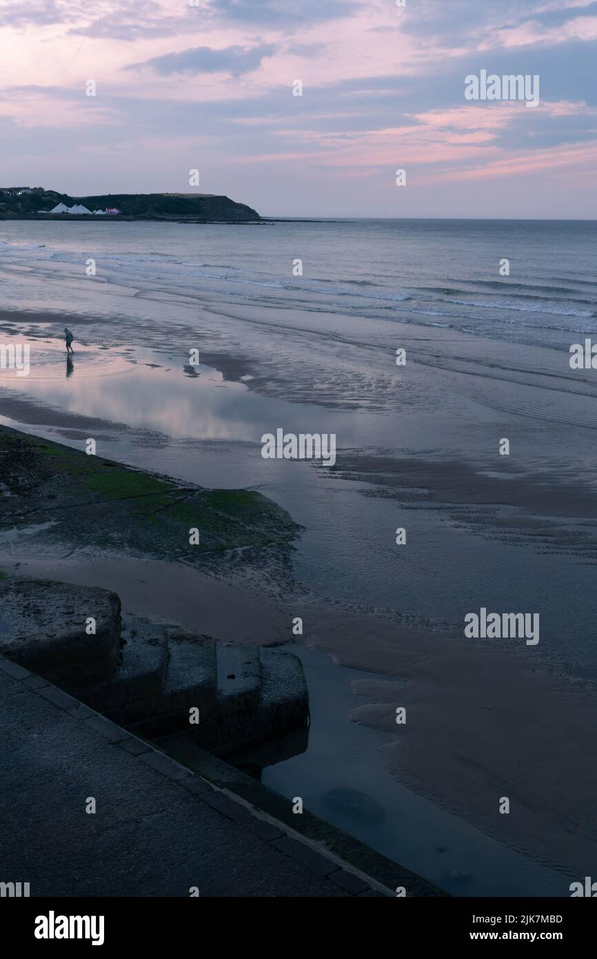 Scarborough twilight hi-res stock photography and images - Alamy