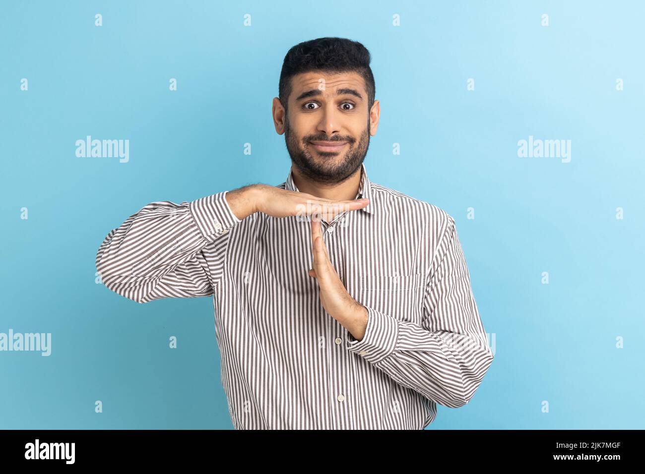 Timeout hi-res stock photography and images - Alamy