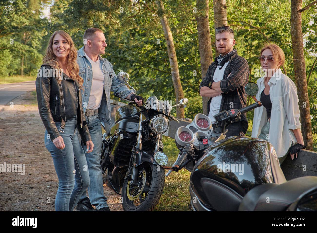 Meeting A company of friends of motorcyclists bikers on motorcycles ...