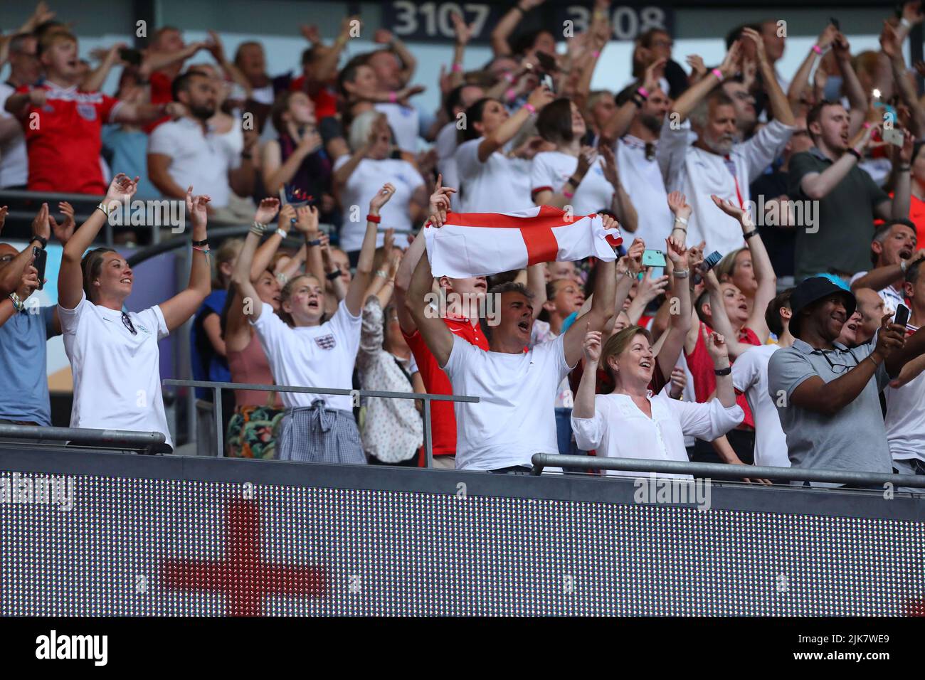 England fans germany euros wembley hi-res stock photography and images ...