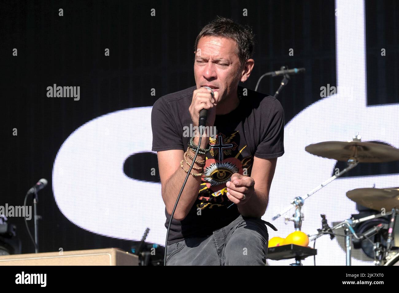 Lulworth, UK. 31st July, 2022. Singer songwriter DJ and lead vocalist ...