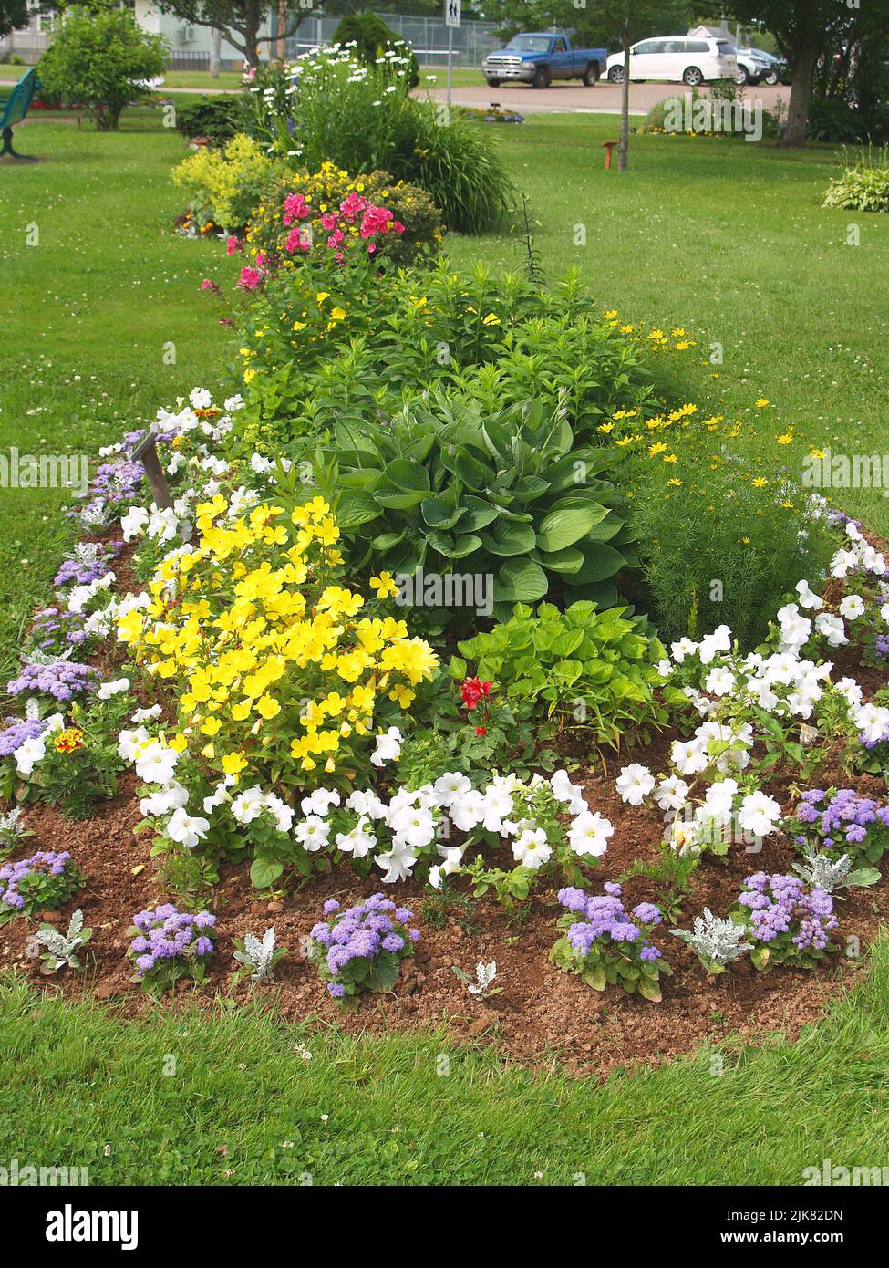 Aa macdoanld memorial gardens hi-res stock photography and images - Alamy