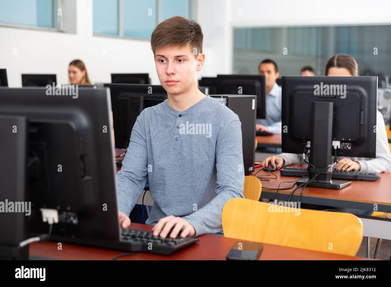 Trainer university hi-res stock photography and images - Alamy