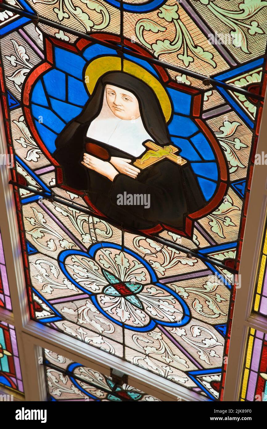 Black nun blue habit hi-res stock photography and images - Alamy