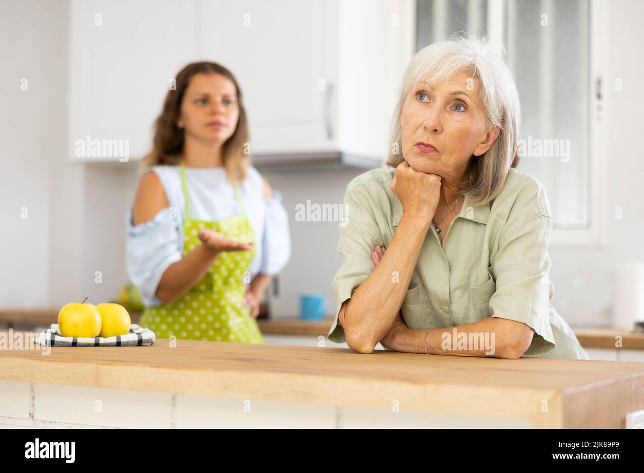 Aggrieved angry hi-res stock photography and images - Alamy