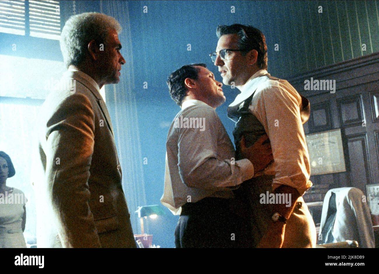 Tommy Lee Jones, Michael Rooker & Kevin Costner Film: Jfk; J.F.K. (USA/FR 1991) Characters: Clay ...