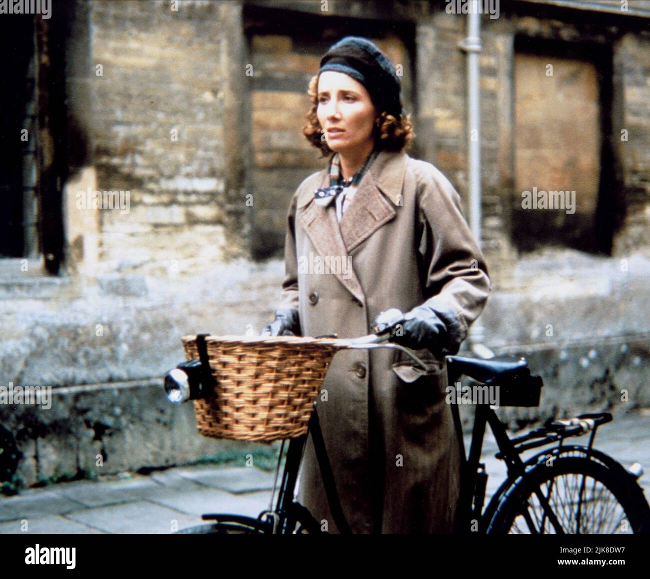 Emma Thompson Film The Remains Of The Day (UK/USA 1993) Characters ...