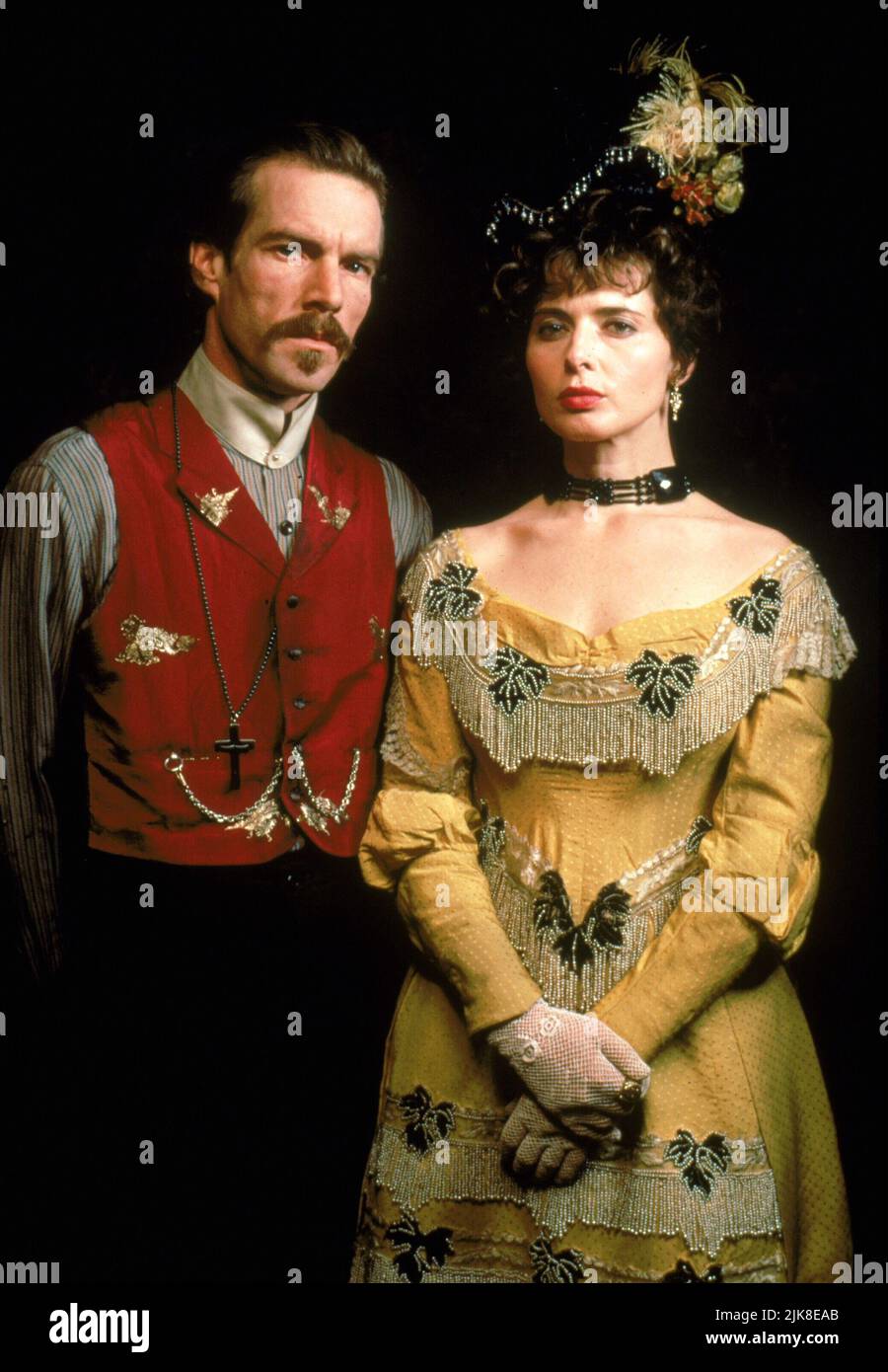 Dennis Quaid & Isabella Rossellini Film Wyatt Earp (USA 1994 ...