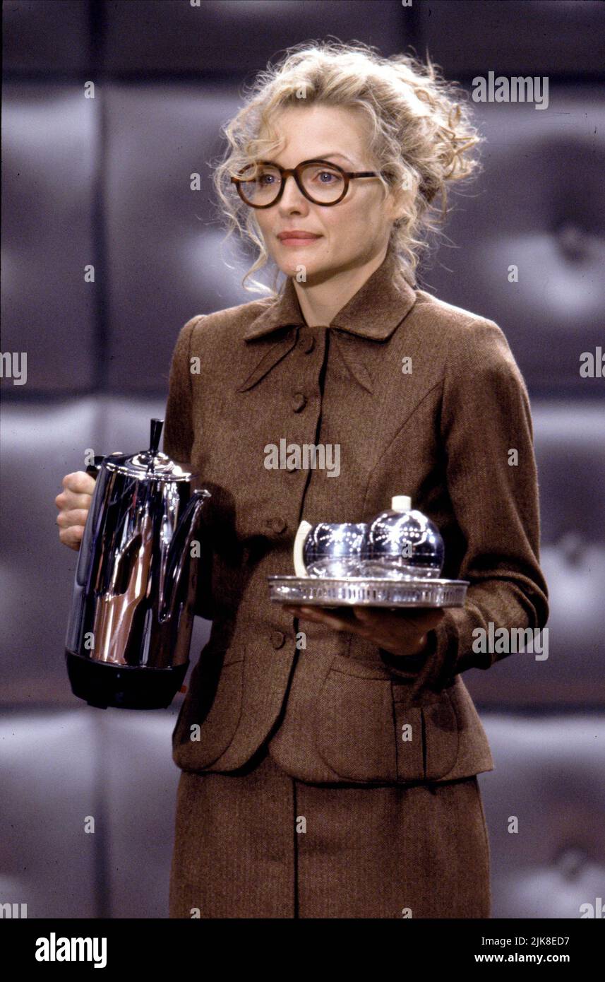 Catwoman michelle pfeiffer hi-res stock photography and images - Alamy