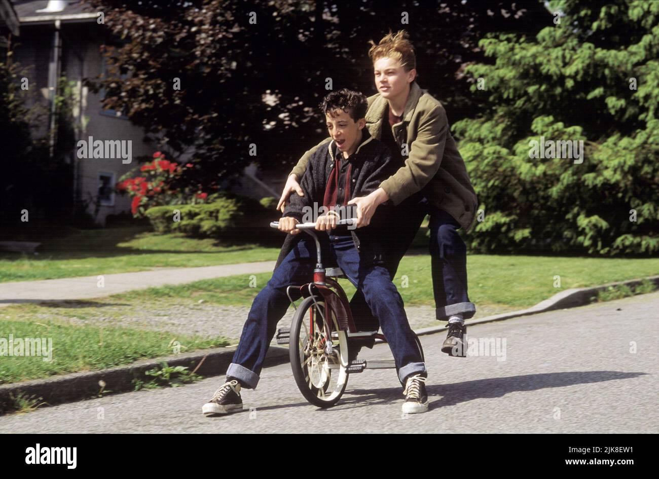 This boys life 1993 jonah blechman hi-res stock photography and images ...