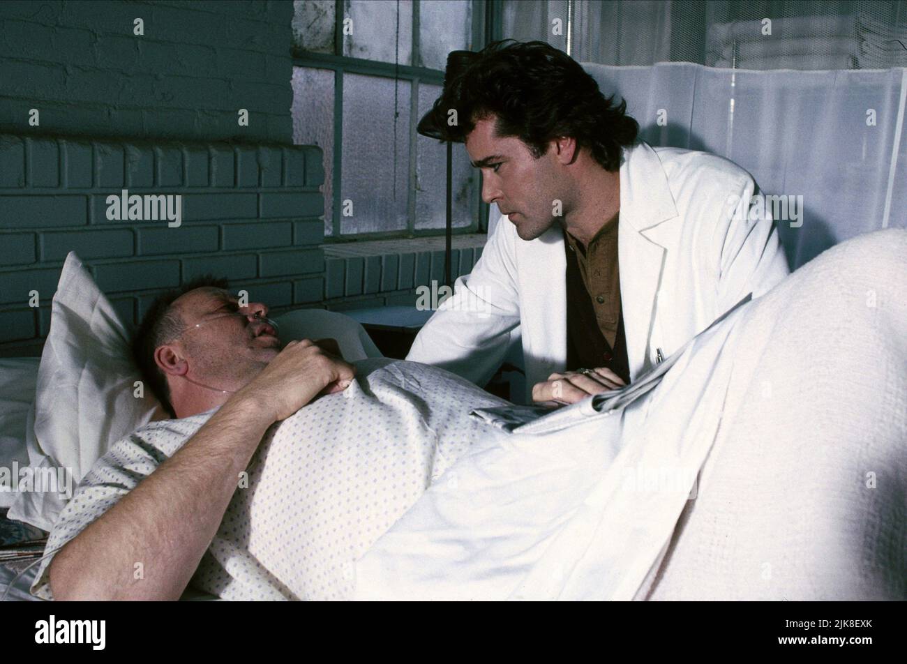 Ray Liotta Film Article 99 (USA 1992) Characters: Dr. Richard Sturgess ...