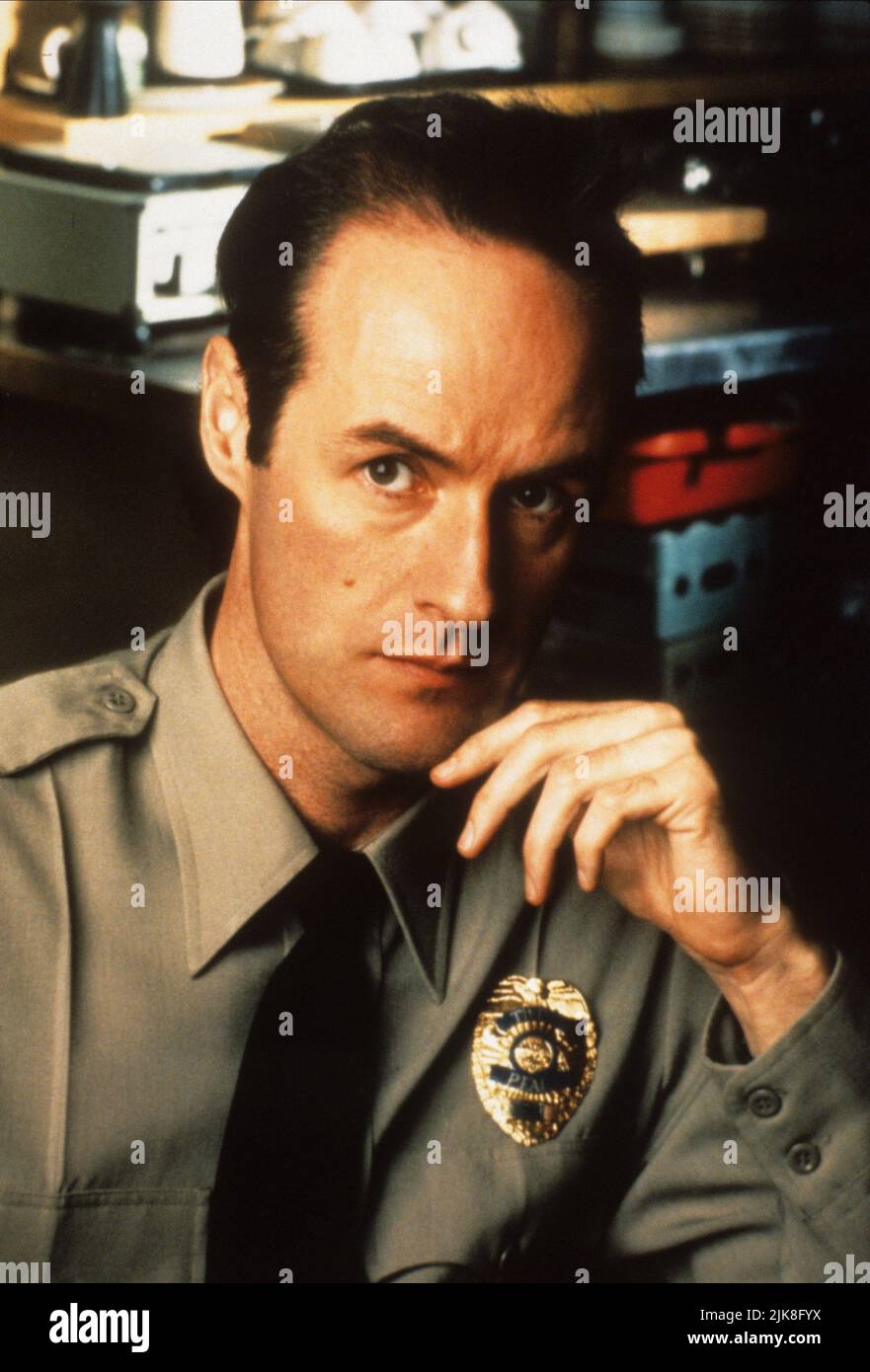 Twin peaks stills tv hi-res stock photography and images - Alamy