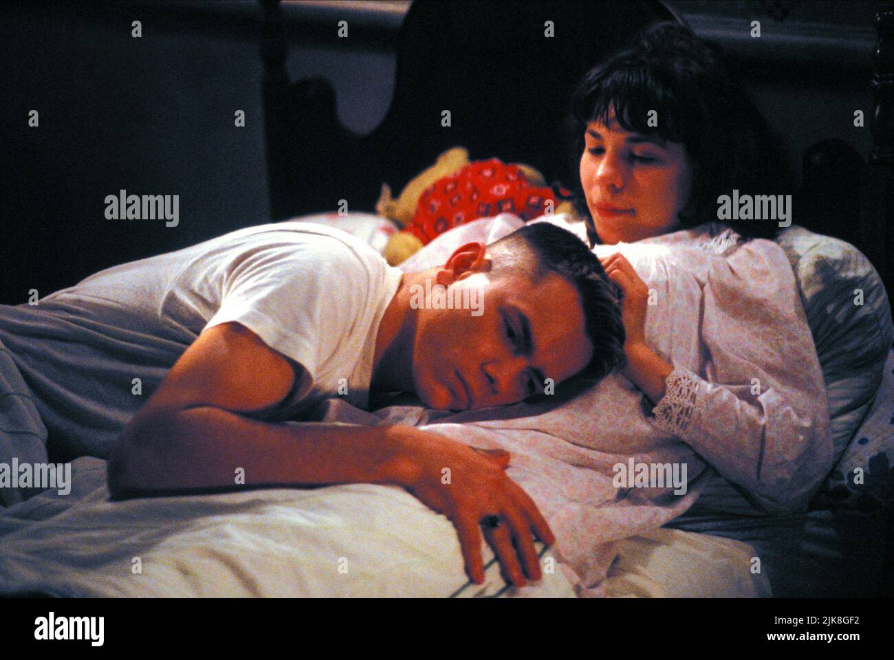 River Phoenix & Lili Taylor Film Dogfight (1994) Characters: Eddie ...