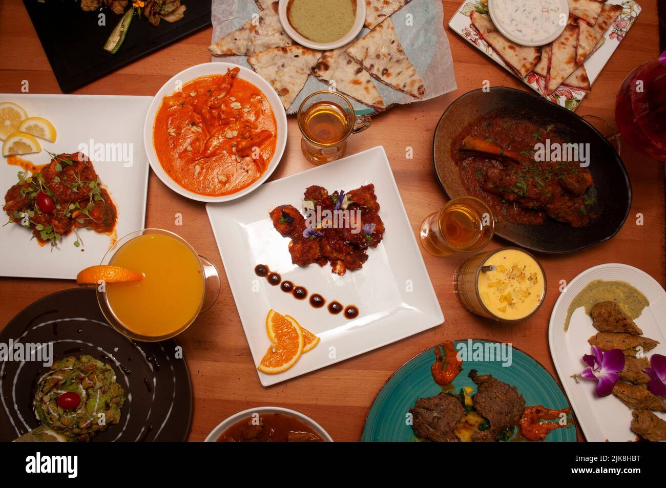 Assorted indian food dishes hi-res stock photography and images - Alamy